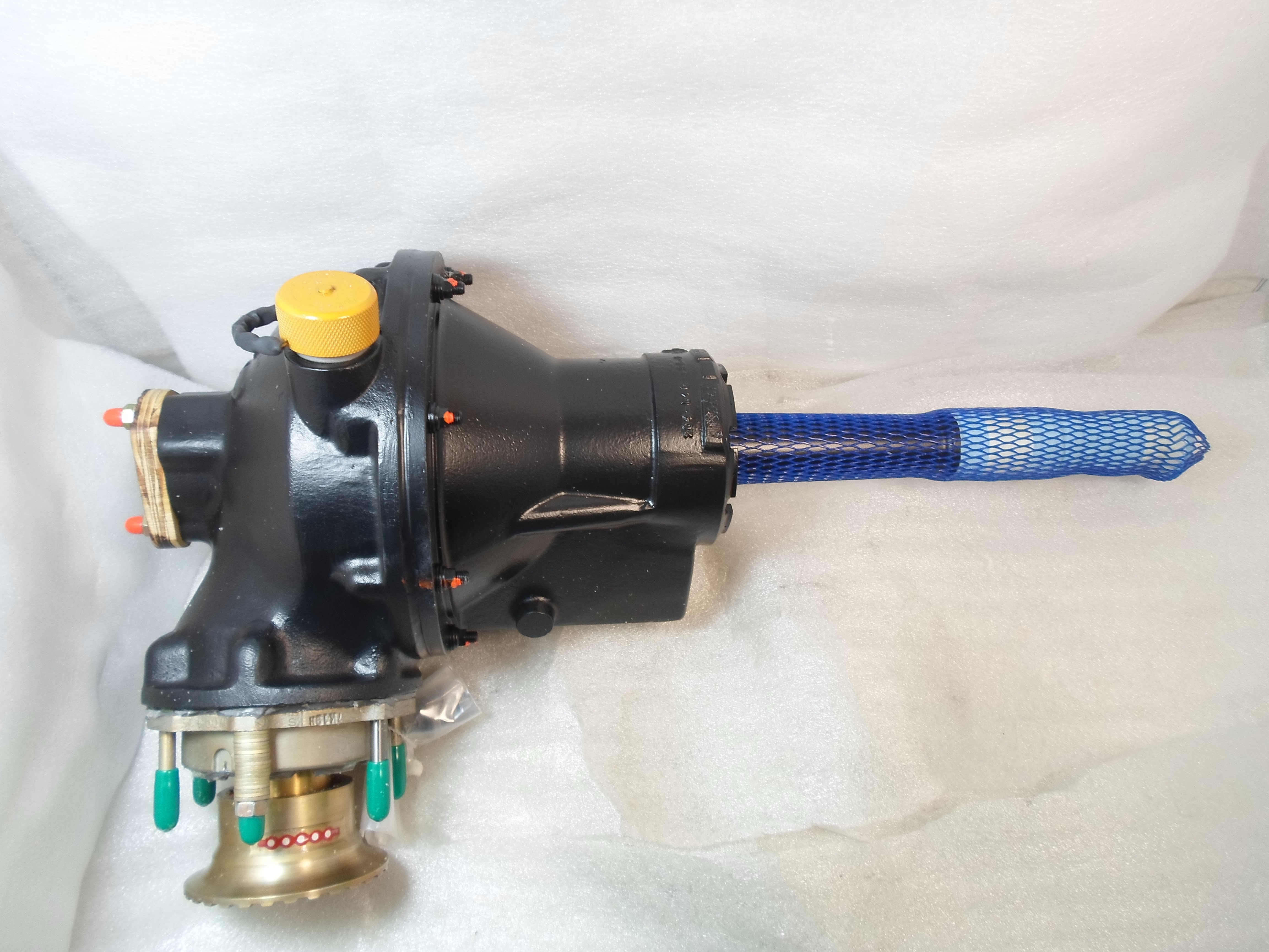 UH-1 90 Degree Gearbox | www.dakotaairparts.com